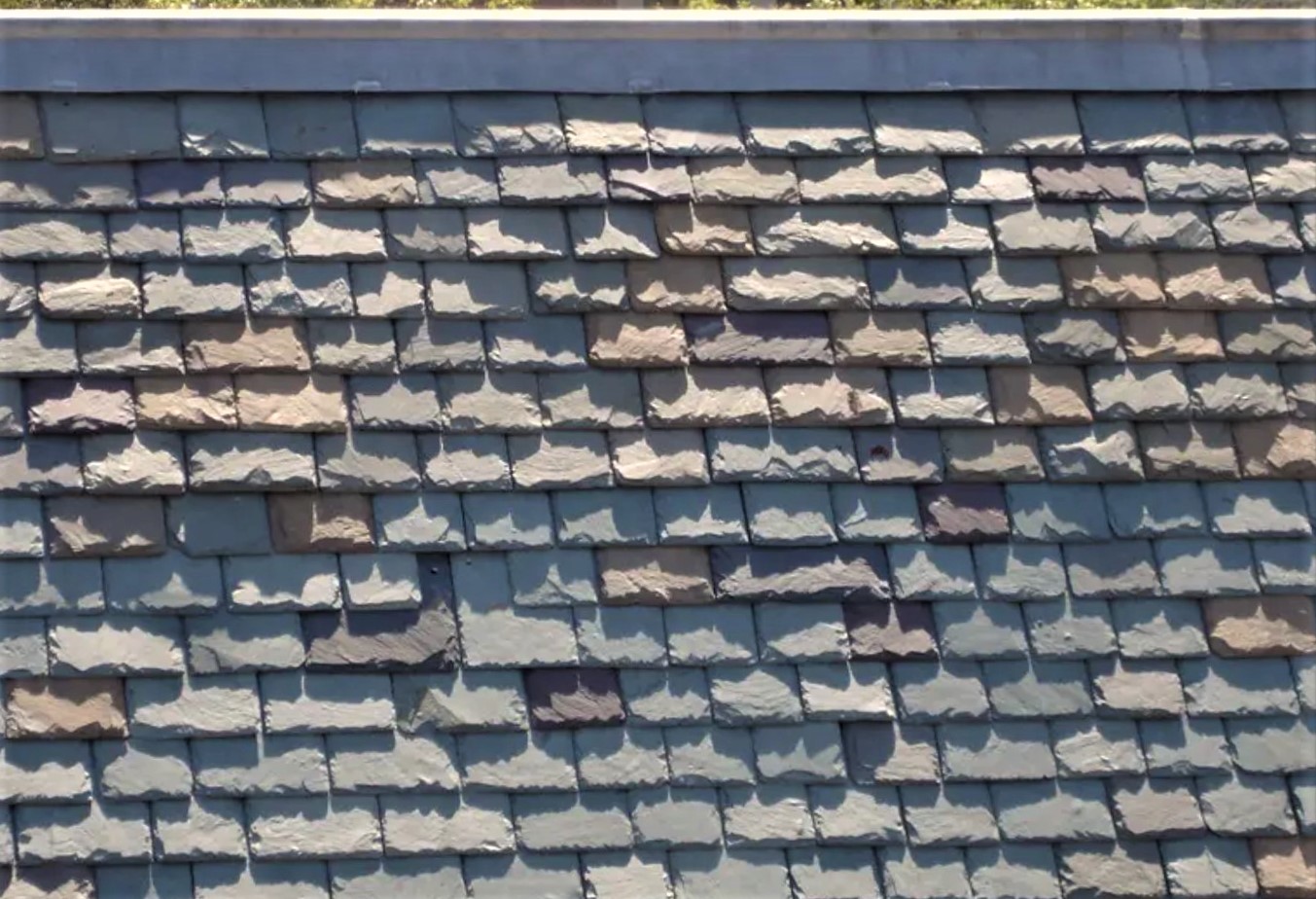 Roofing Slate Colors: Sources and Chemistry