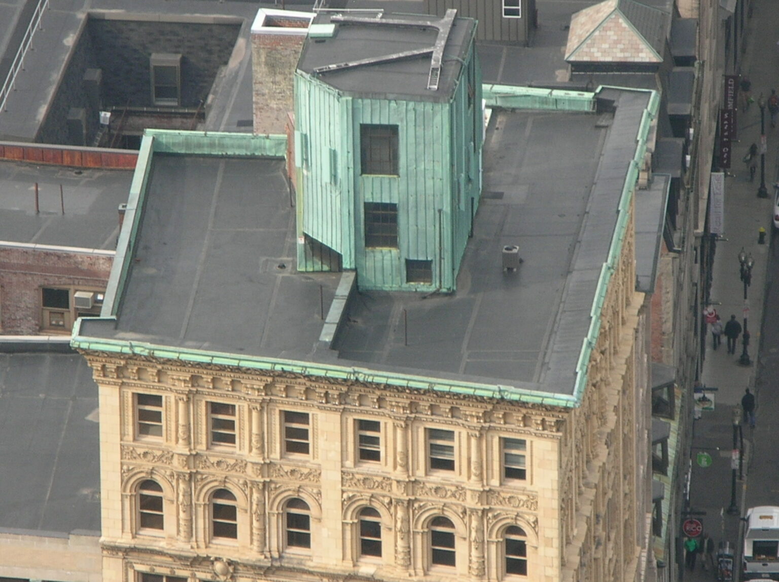 10 Types of Wall Coping • Guide to Wall Coping Materials